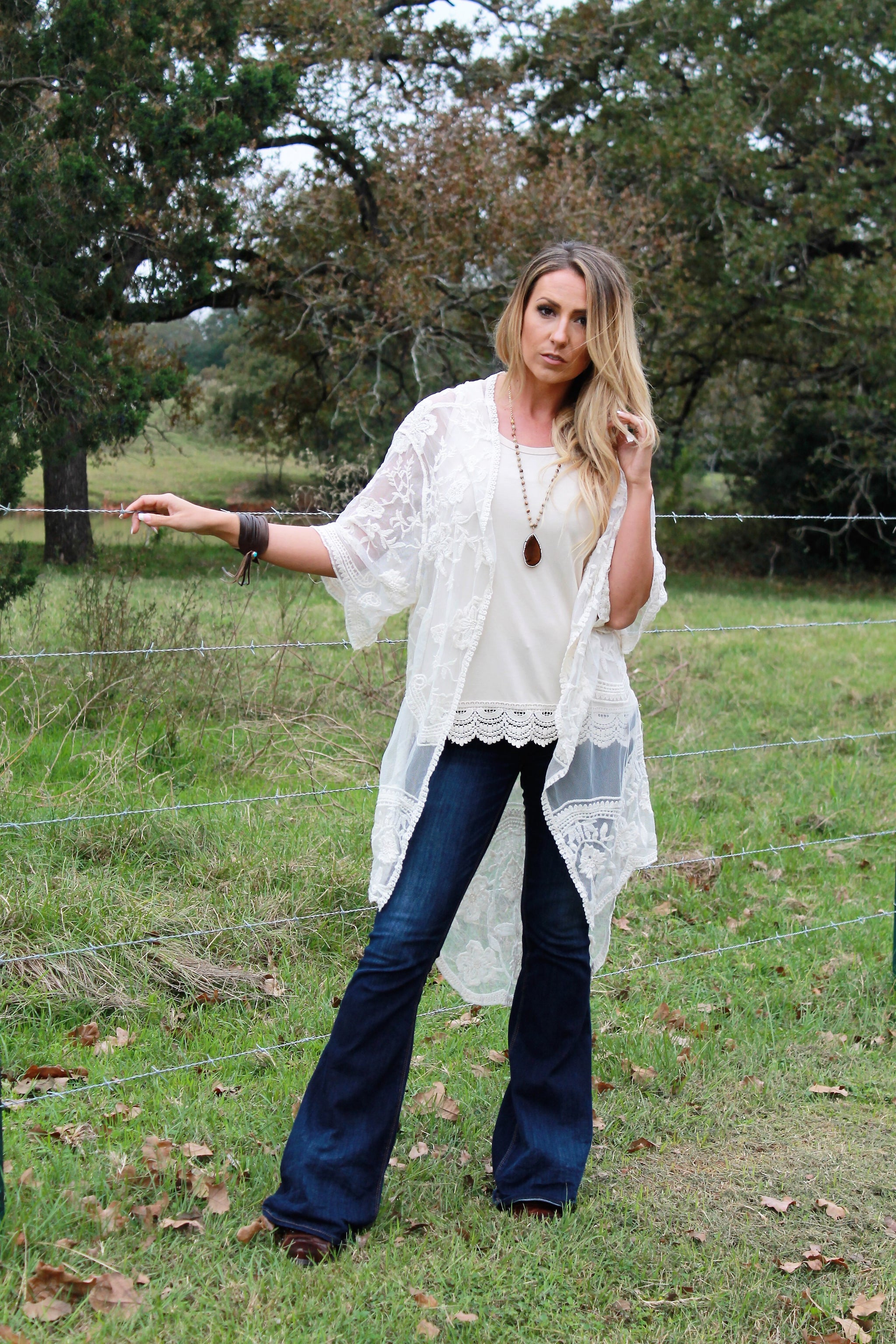 Hi-Lo Hem Lace Kimono – The Grapevine Boutique