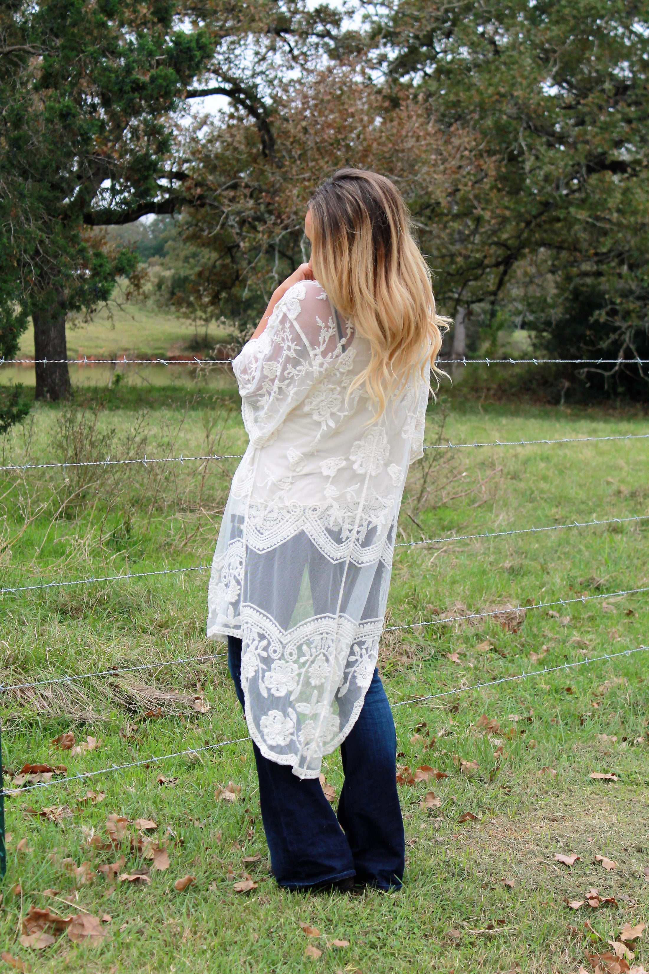 Hi-Lo Hem Lace Kimono – The Grapevine Boutique