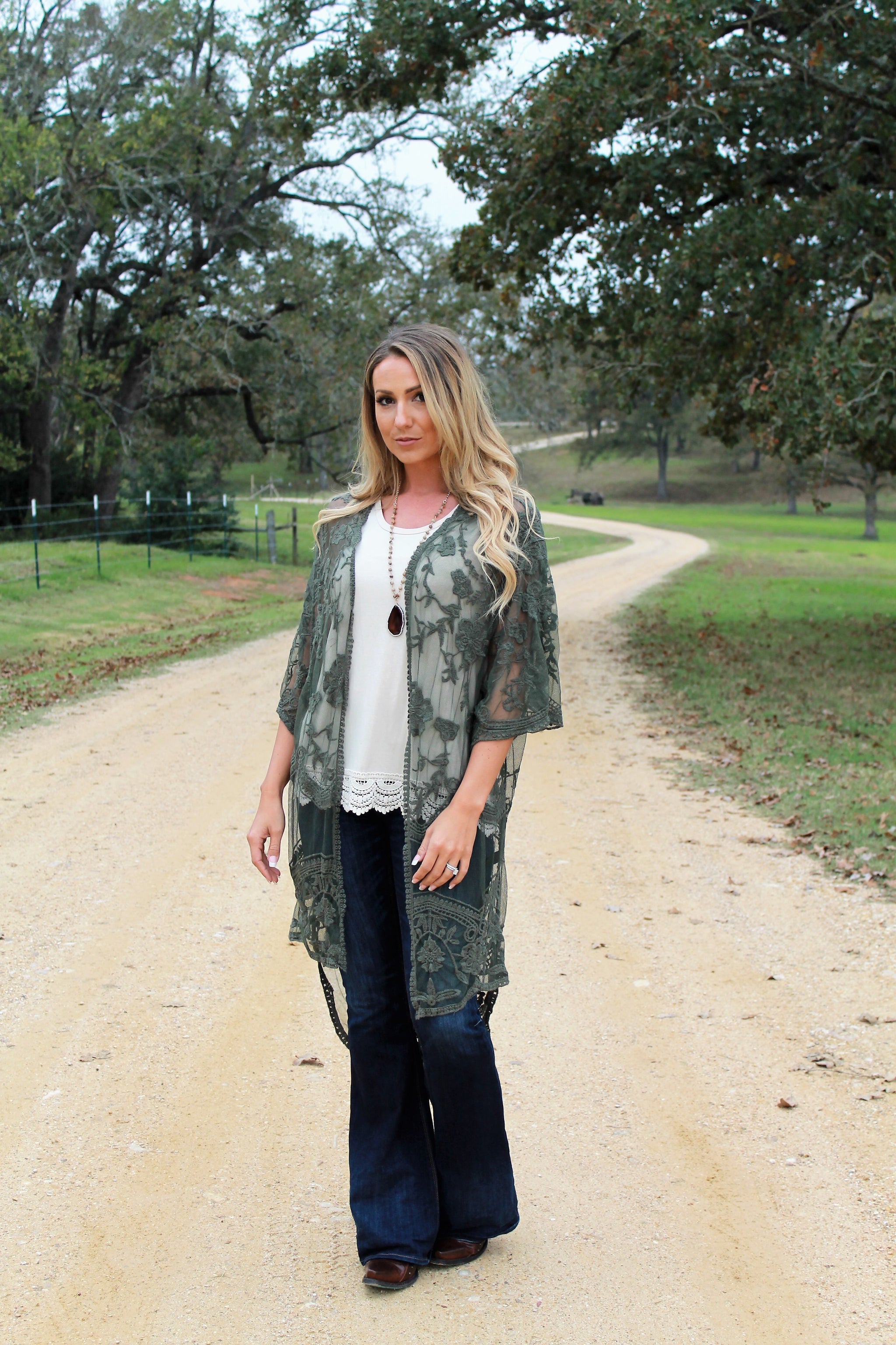 Hi-Lo Hem Lace Kimono – The Grapevine Boutique